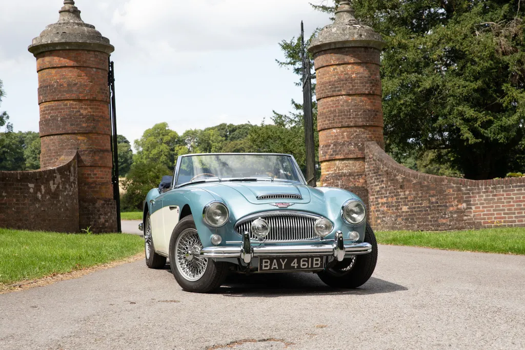 Classic Austin Healey Cars for Sale | CCFS