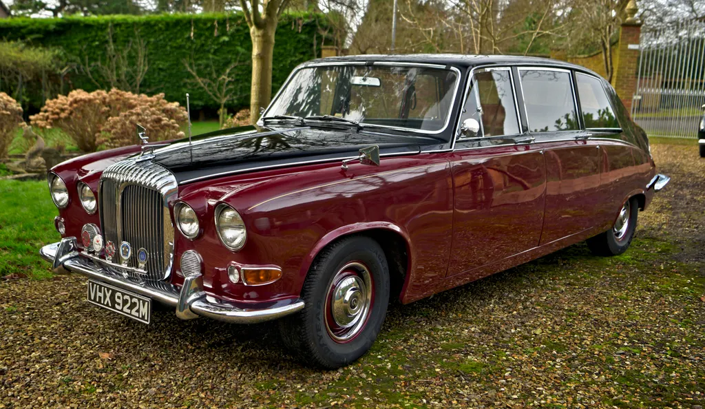 Classic Daimler Cars for Sale | CCFS
