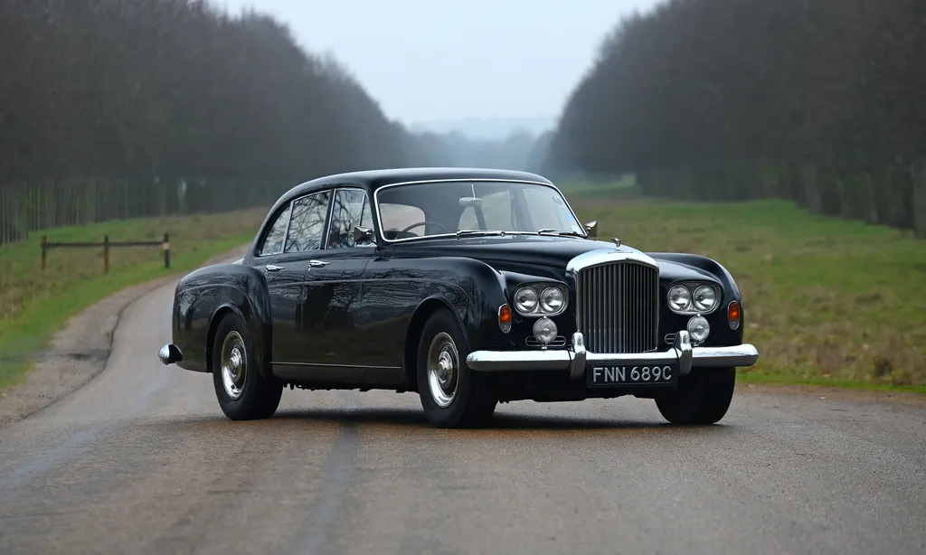 Classic Bentley Cars for Sale | CCFS
